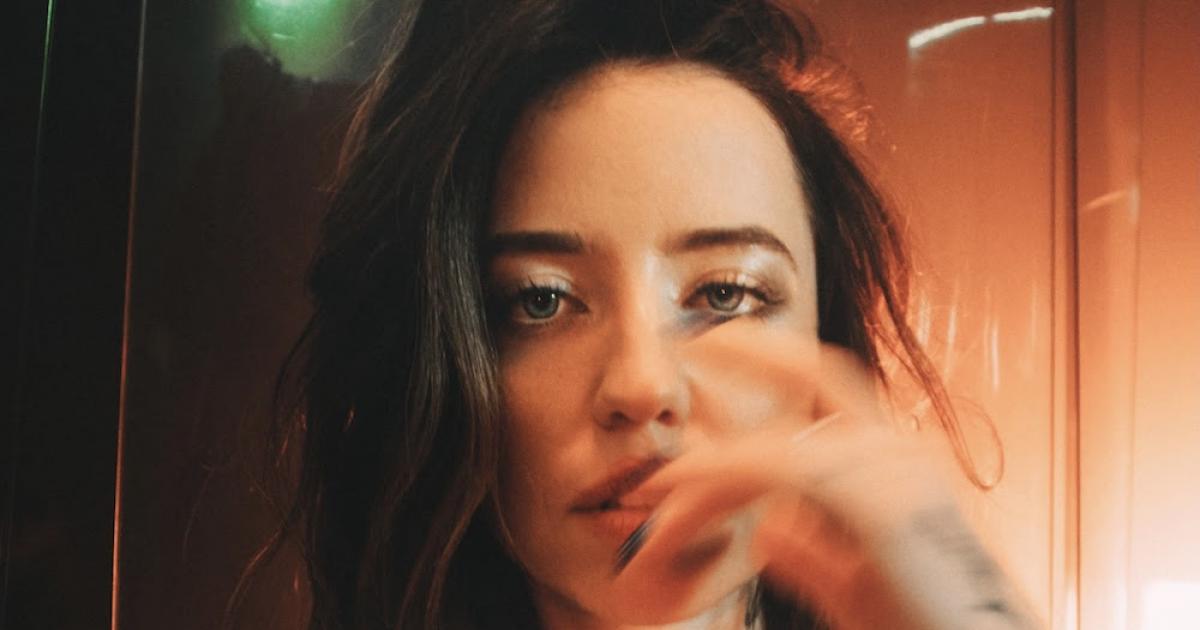 DOROFEEVA показала себя настоящую в live-видео a tebe… | krashche.media